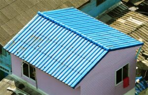 Overlap metal roofing for a polished appearance